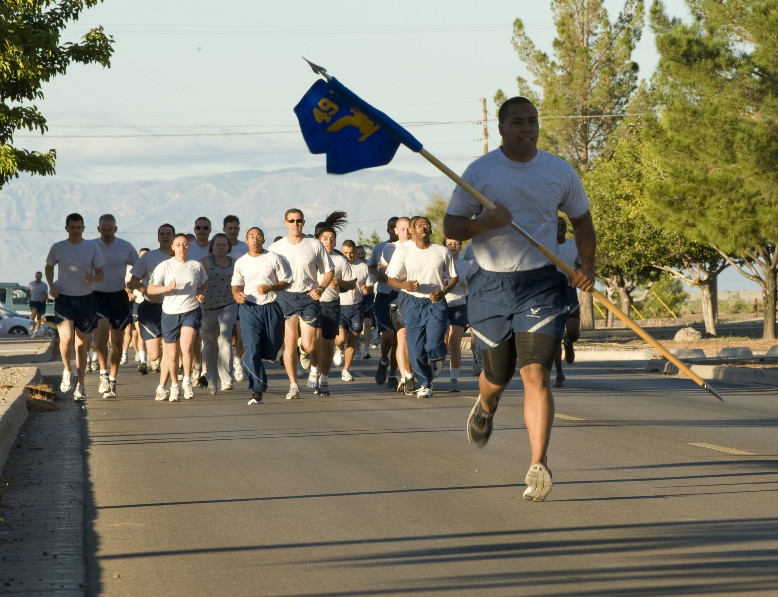 Sports Day offers healthy dose of competition > Holloman Air Force Base ...