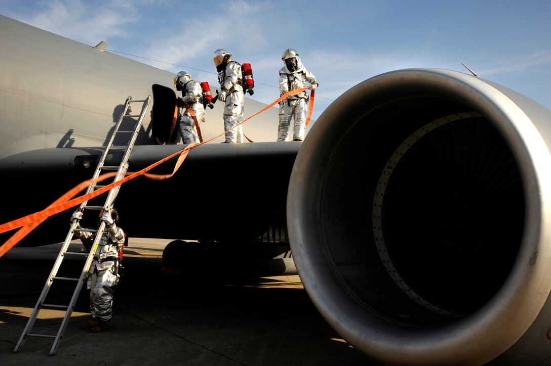 MacDill Fire Department Aircraft Egress Training