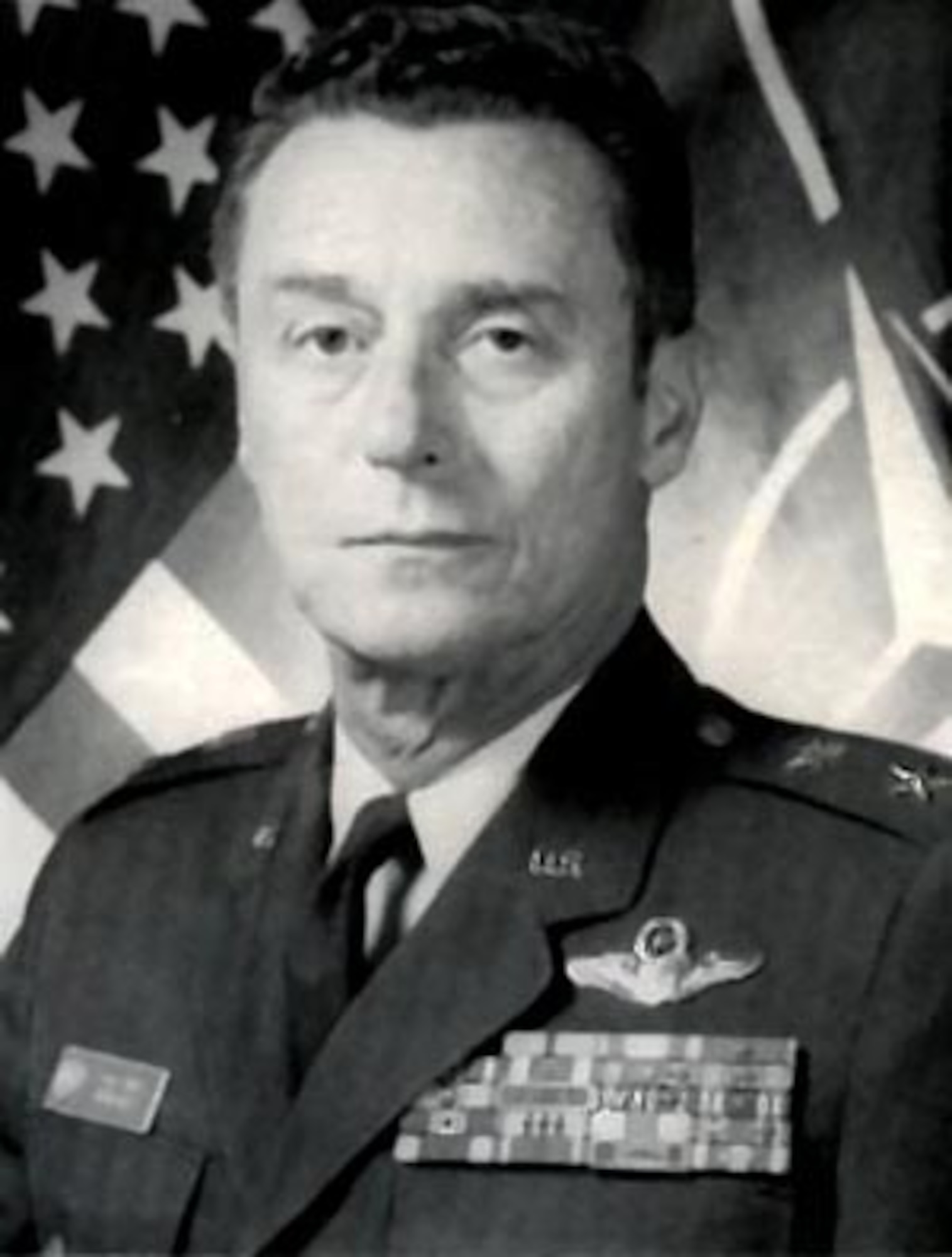 MAJOR GENERAL SAMUEL H. SWART JR. > Air Force > Biography Display