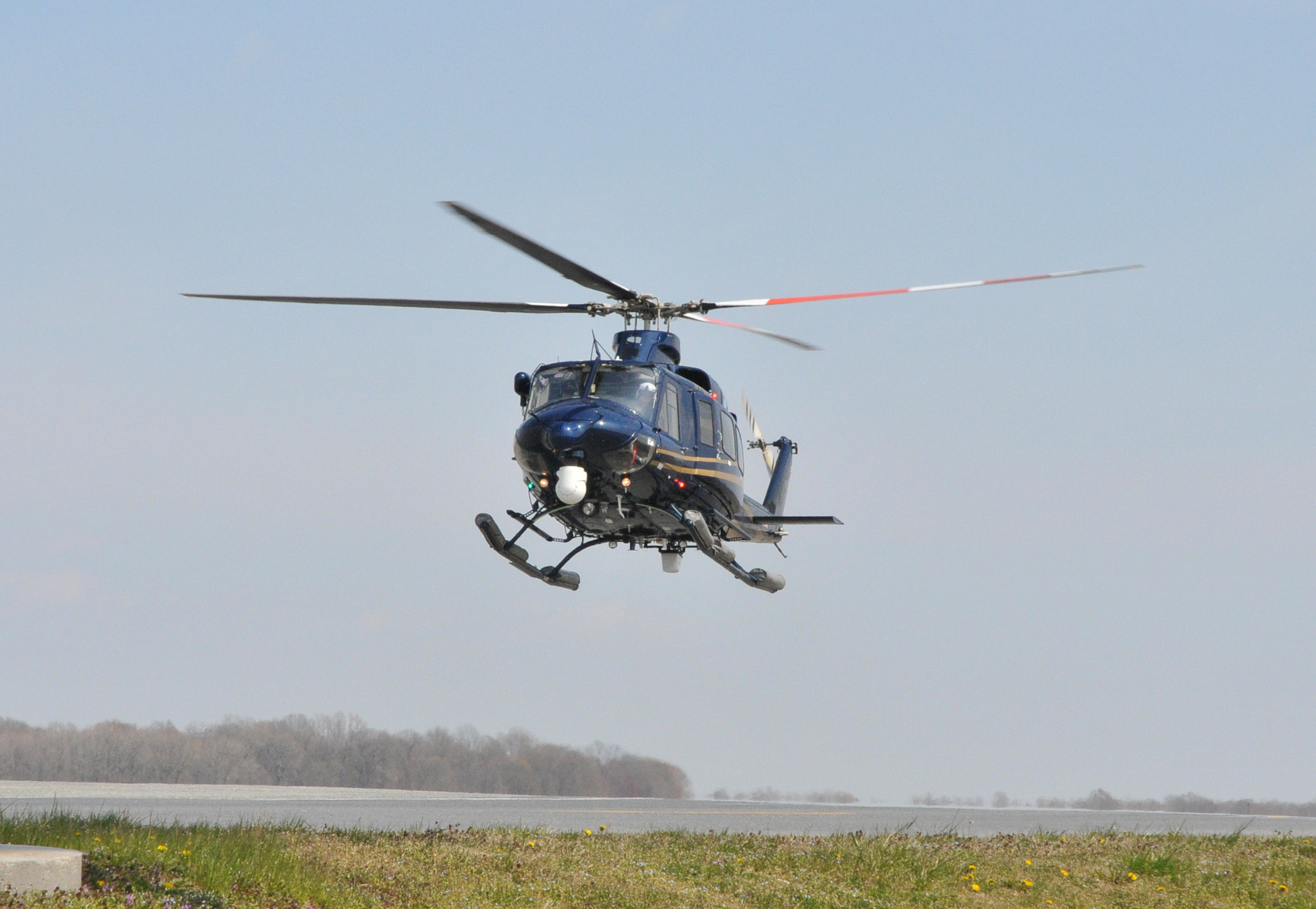 Reserve medics train with Delaware State Police aero-medical unit > Air ...