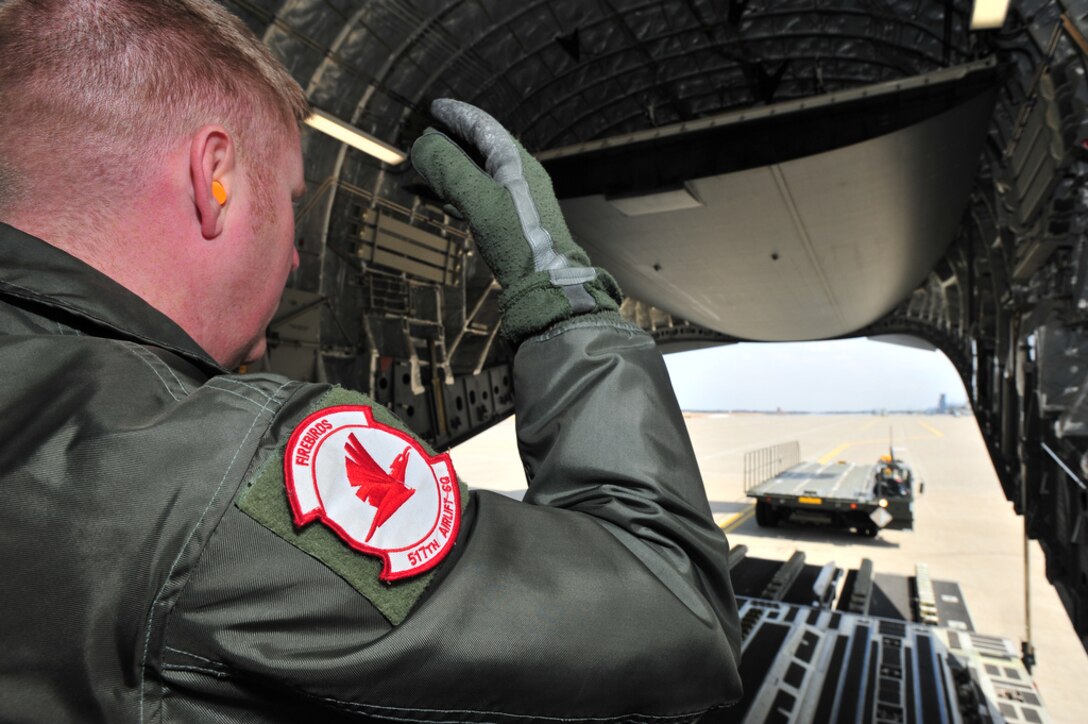 517th Provides Support to Operation Tomodachi