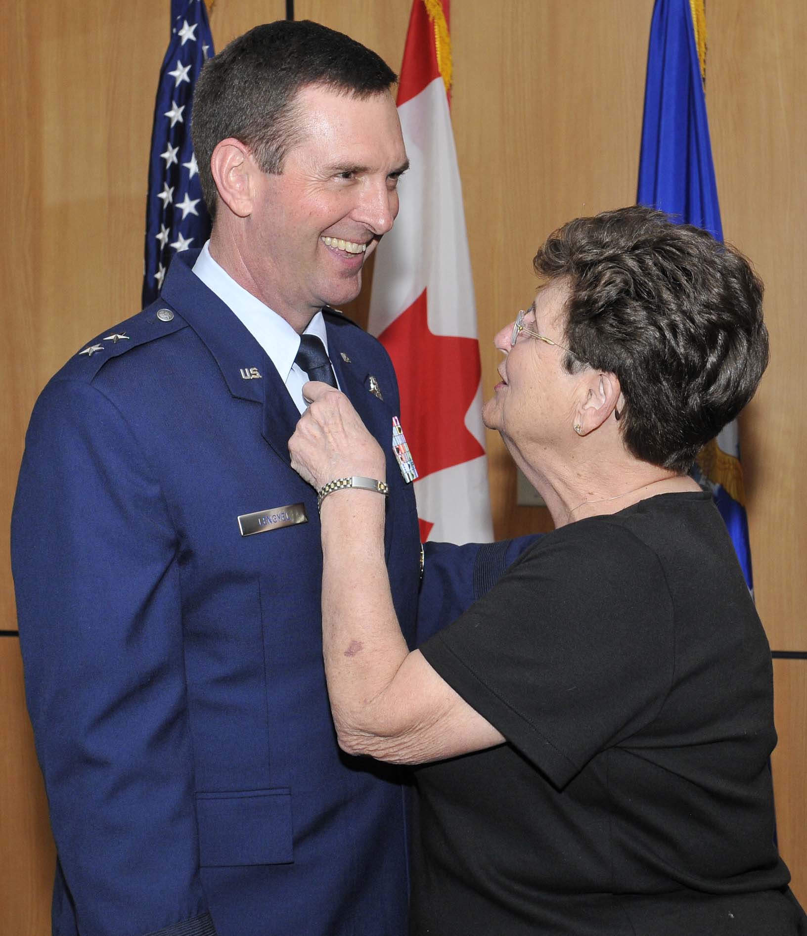 First AF vice commander receives second star > CONR-1AF (AFNORTH ...