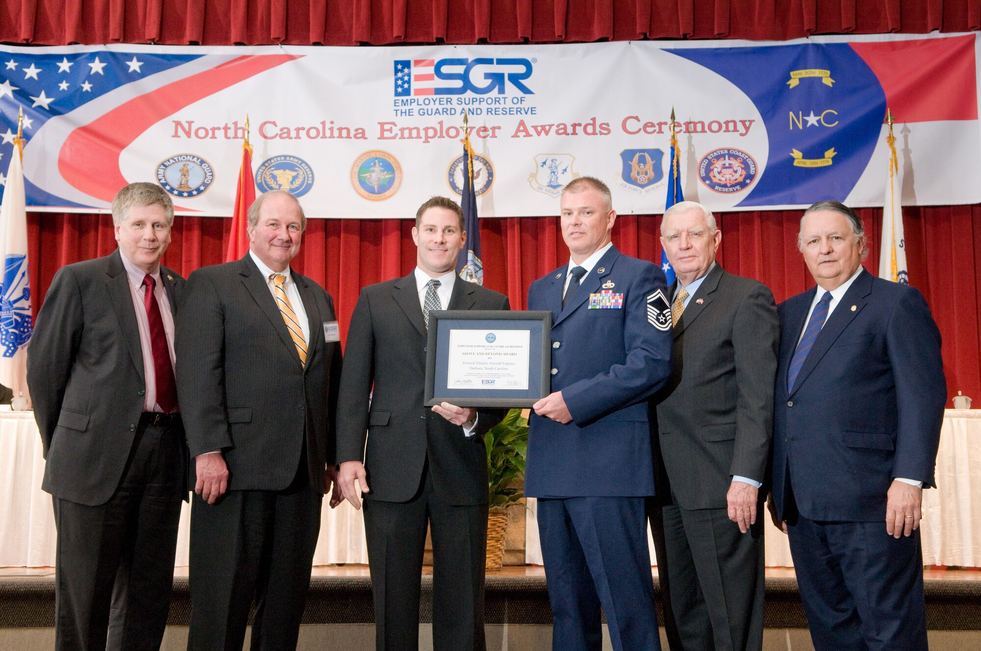 Reserve employers recognized at banquet > 916th Air Refueling Wing ...