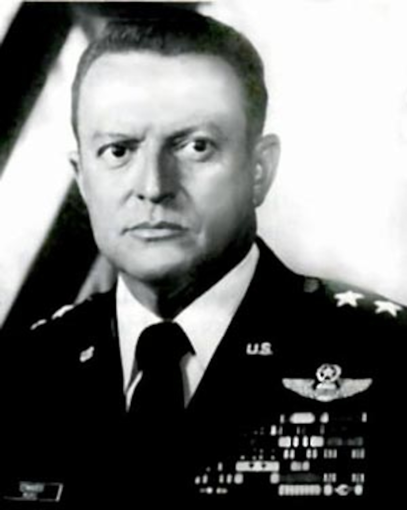 MAJOR GENERAL GEORGE A. EDWARDS JR. > Air Force > Biography Display