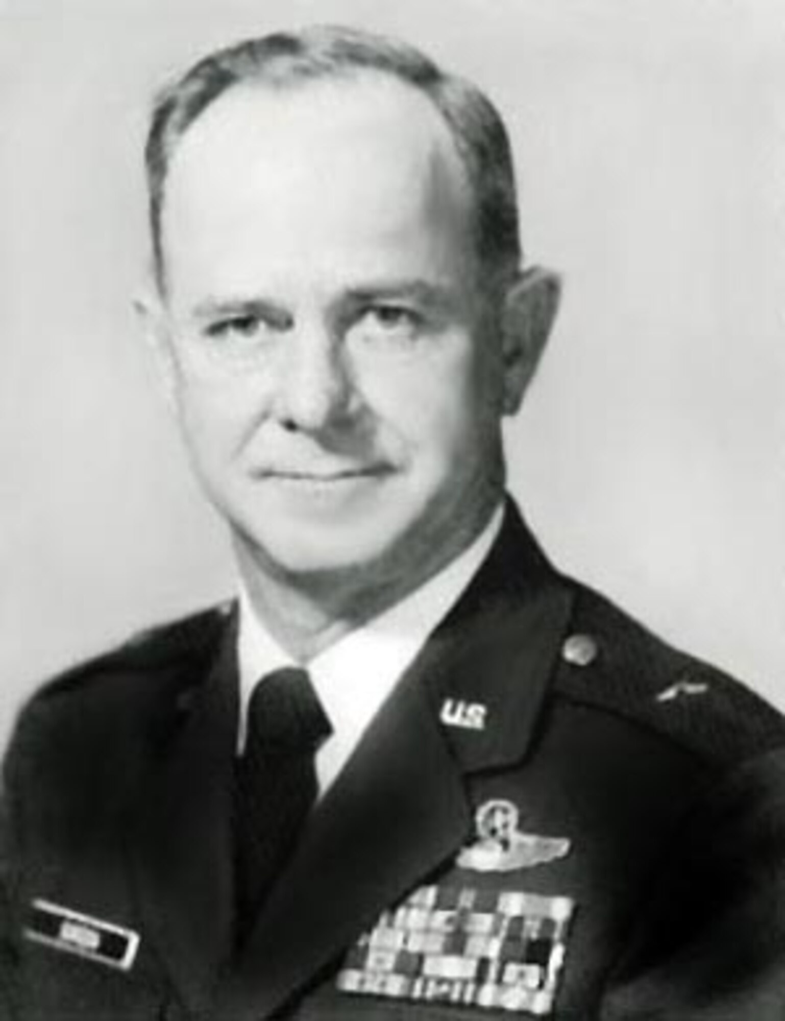 BRIGADIER GENERAL WILLIAM E. CARSON > Air Force > Biography Display