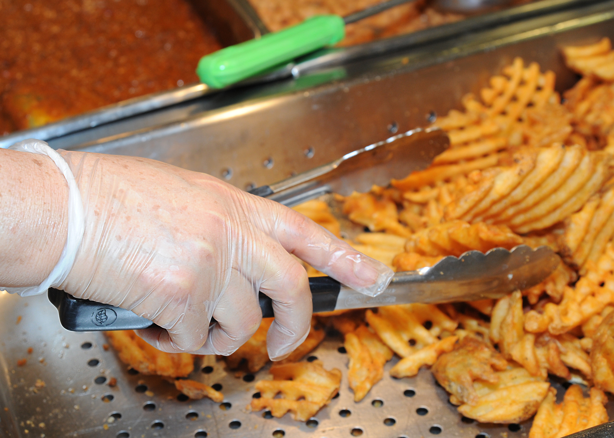 DFAC serves Airmen > McConnell Air Force Base > Display