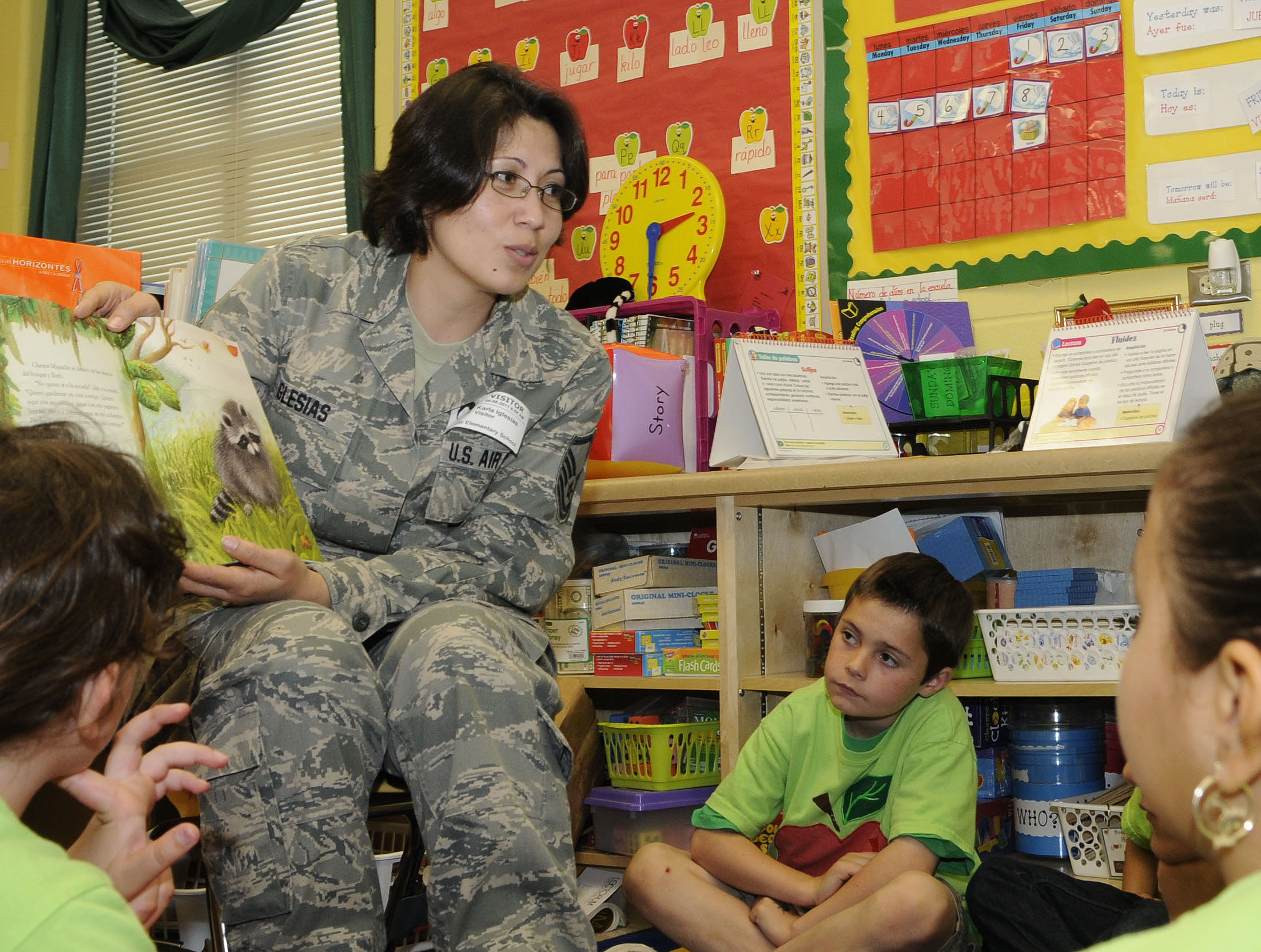 JBSA members read to local students