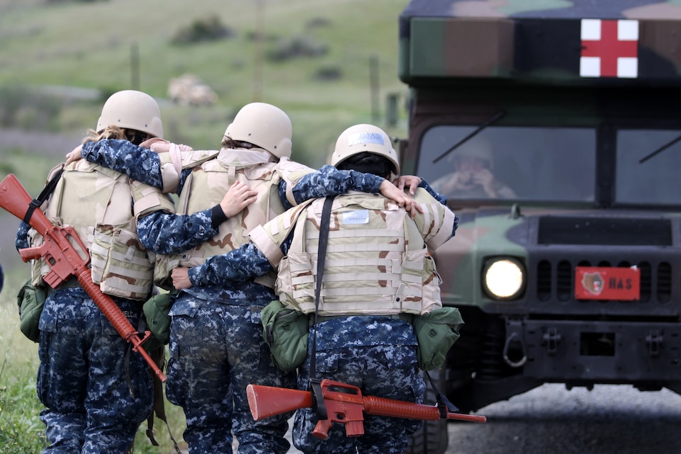 NEMTI helps prepare OHSU San Diego personnel for deployment > Marine ...