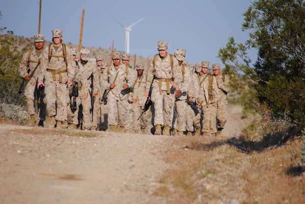 9th Comm Marines train aboard MCLB Barstow > Marine Corps Logistics ...