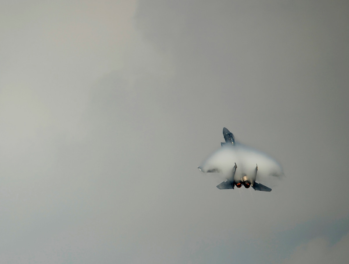 APPROVED COMBAT MANEUVER LEADS TO F-15 CRASH IN LIBYA > Torch > Article ...