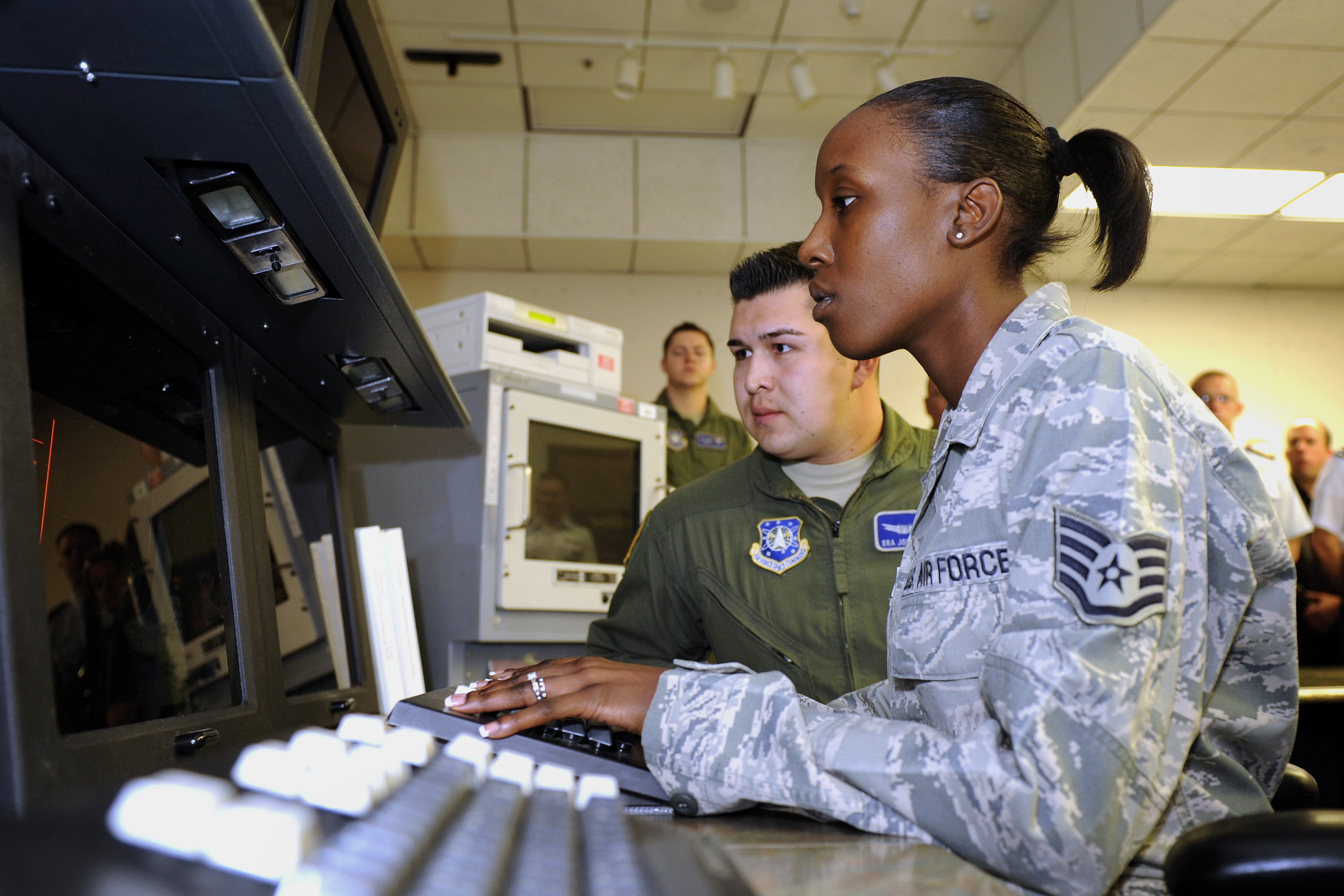 4th SOPS closes the door on operations legacy > Air Force > Article Display