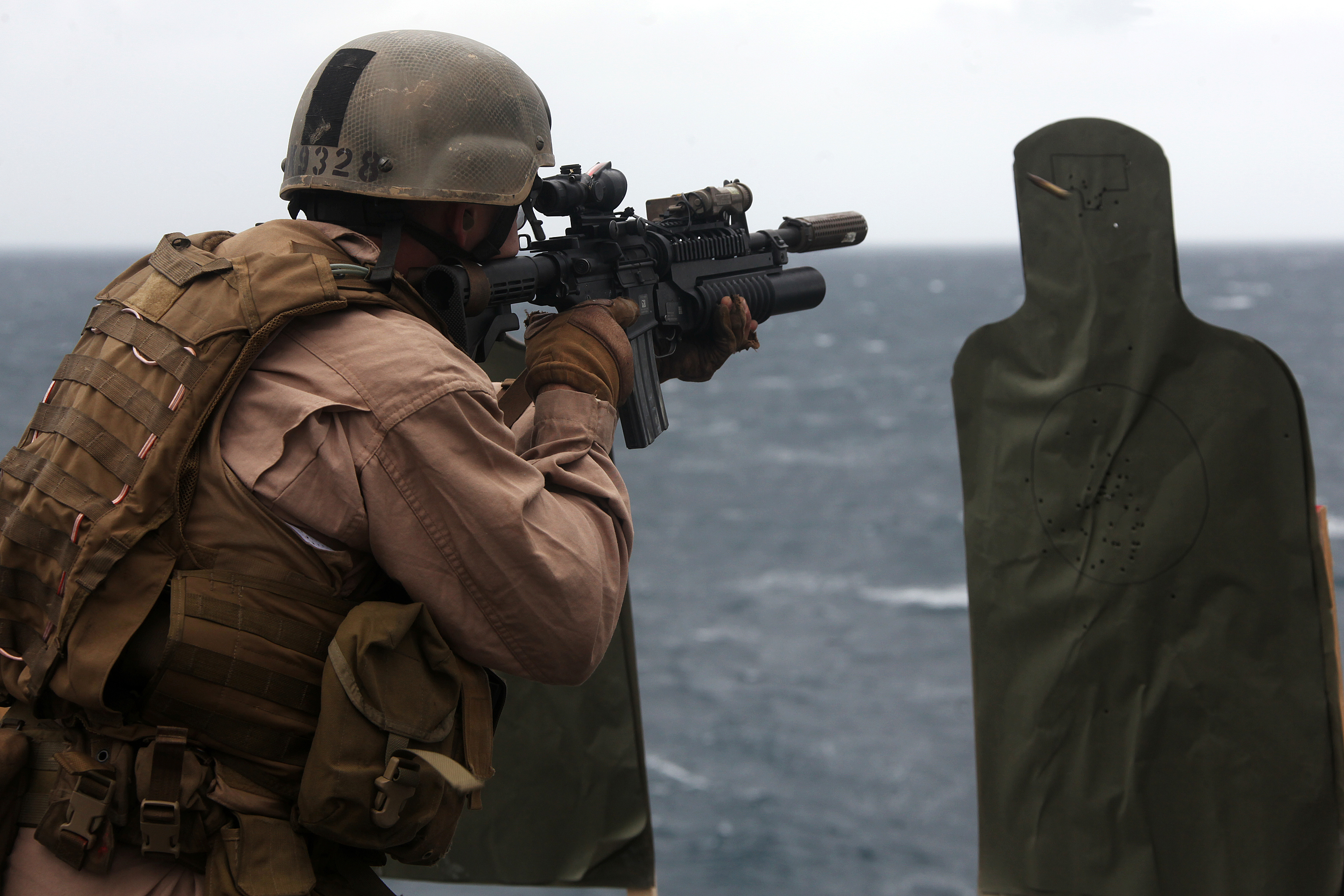 Recon Marines Fire Weapons Aboard USS Bataan > 22nd Marine ...