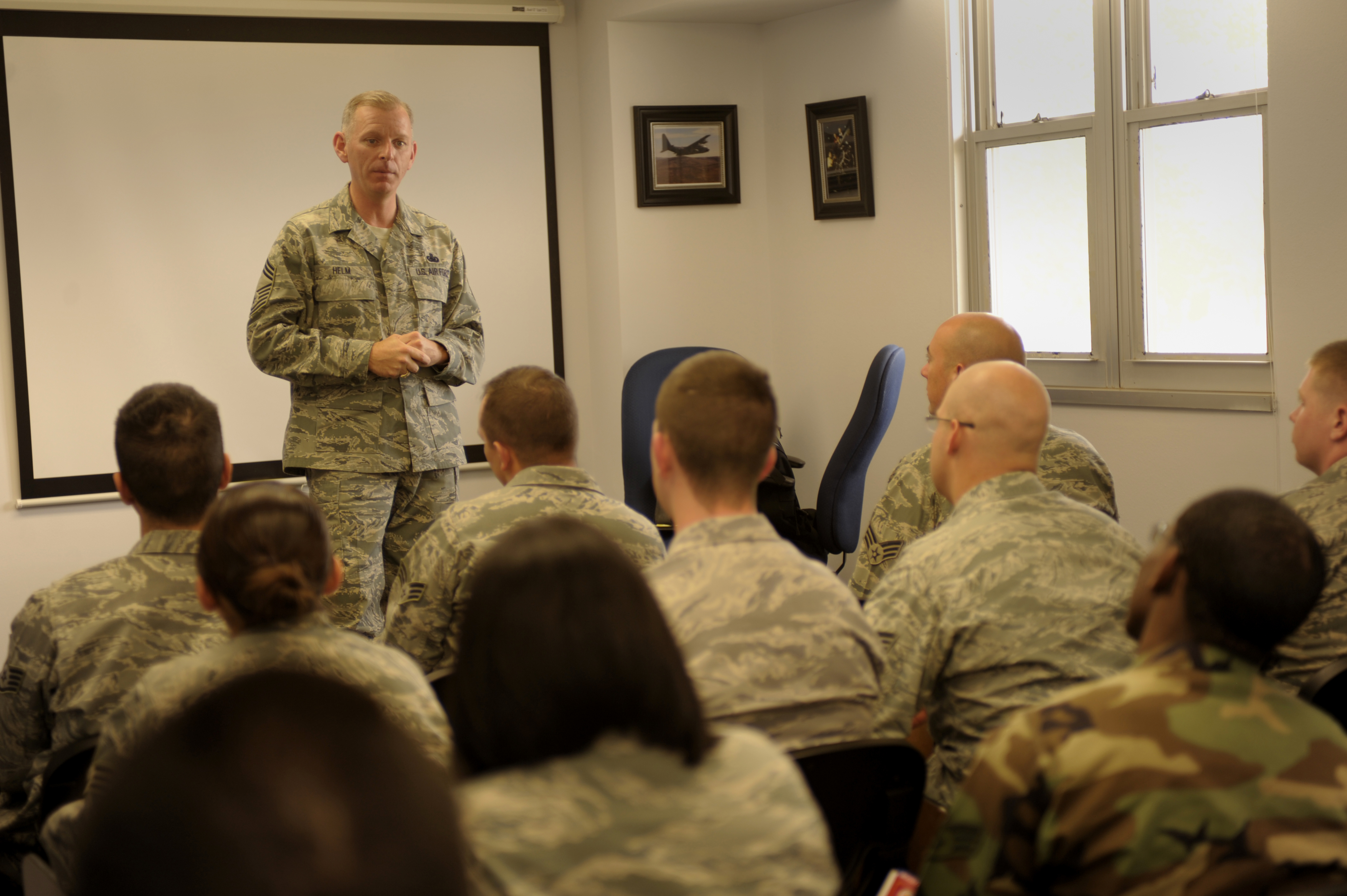 AAFES leadership visits Cannon > Cannon Air Force Base > News