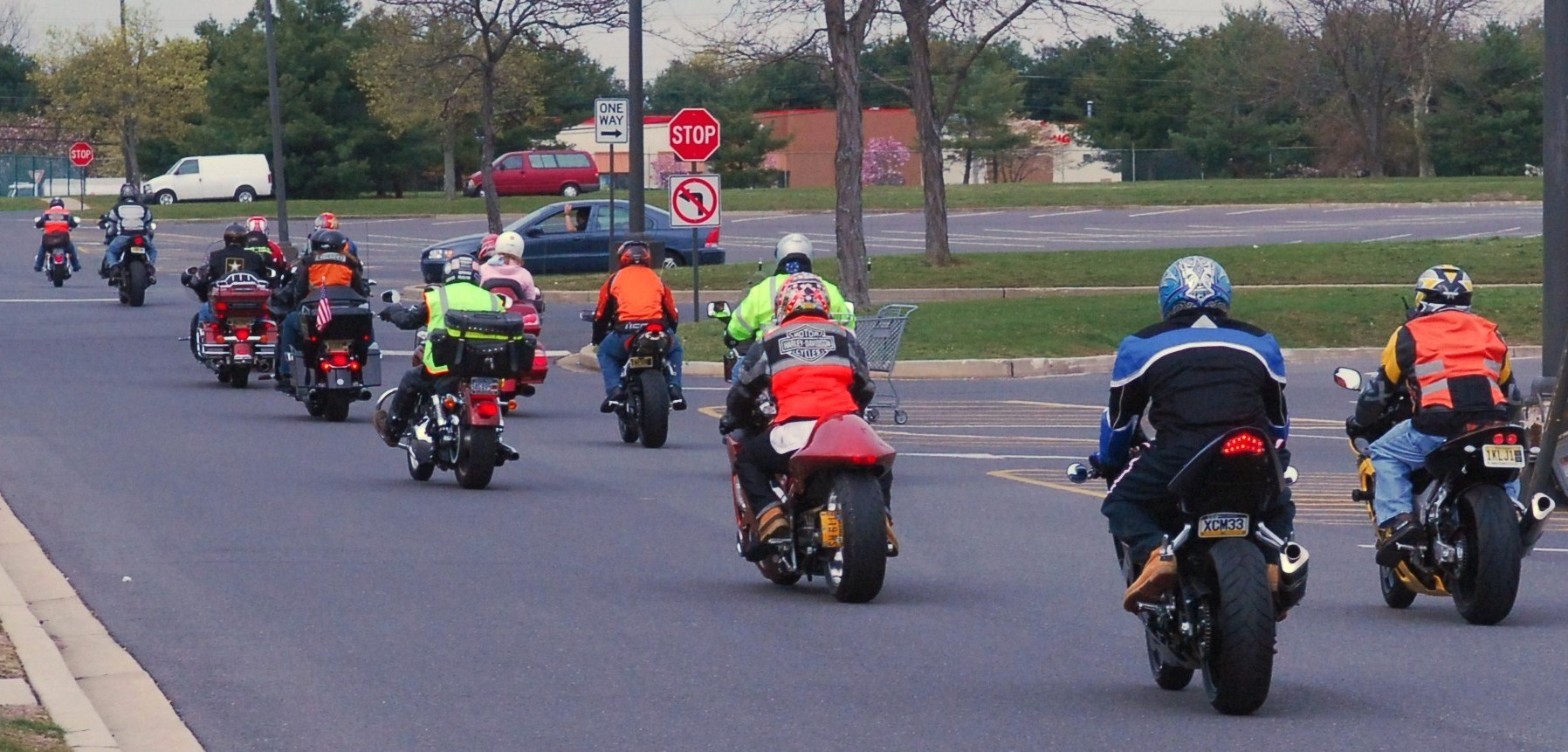 Motorcycle mentorship program revs up at JB MDL > Joint Base McGuire ...