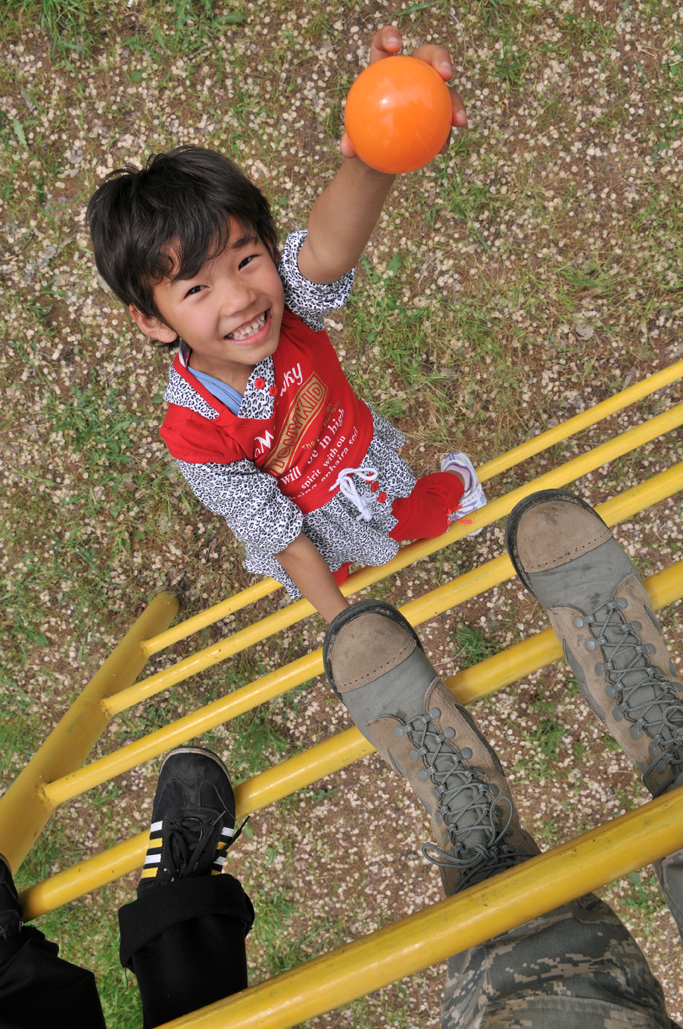 Manas Transit Center Welcomes Children from around Bishkek