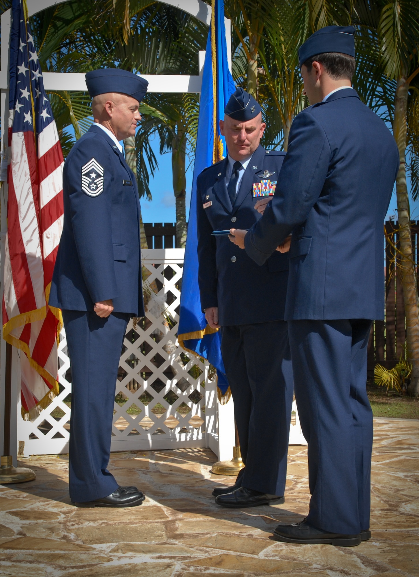 15 WG command chief receives Meritorious Service Medal > 15th Wing ...