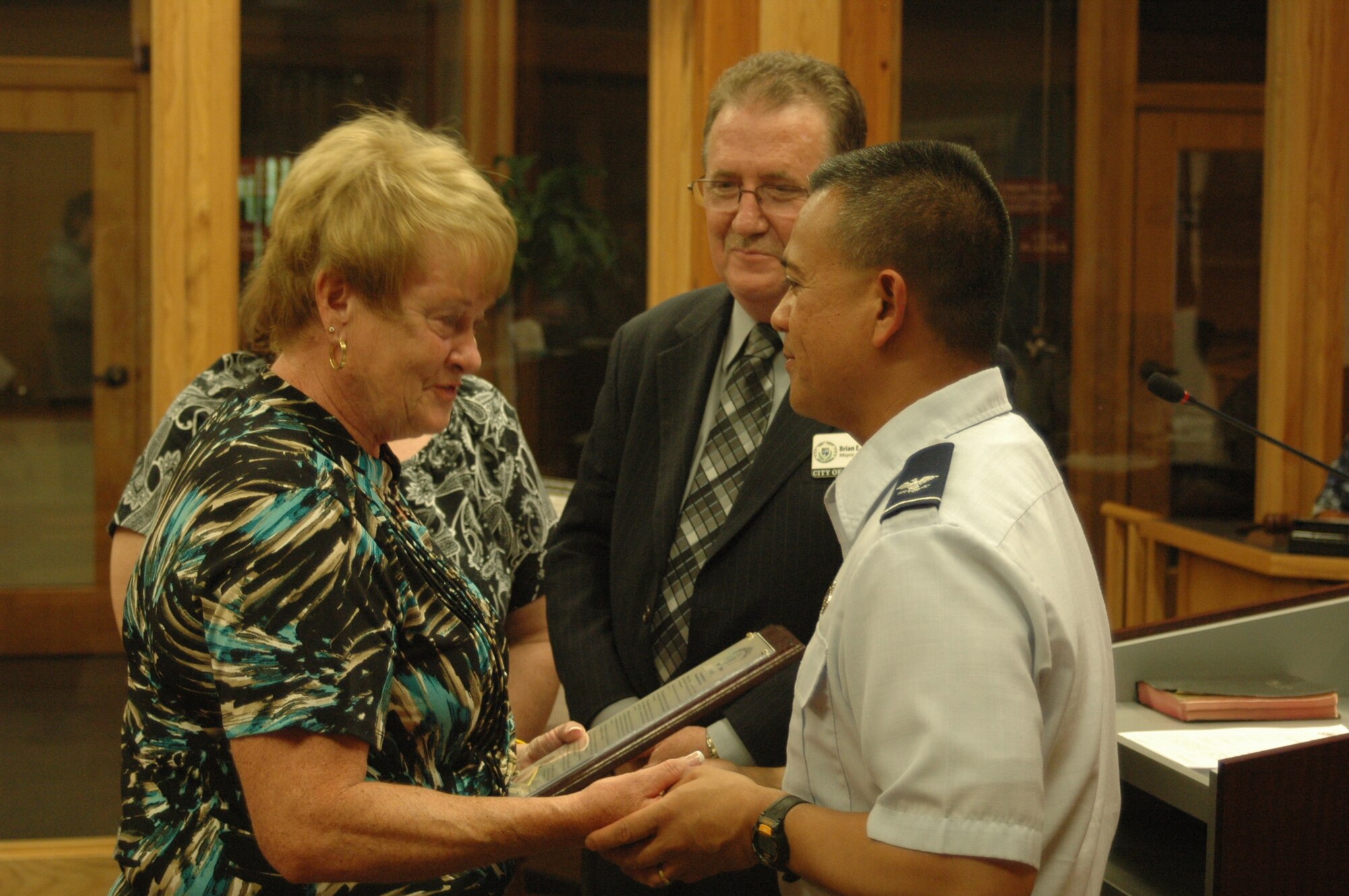 Del City honors hometown hero > Tinker Air Force Base > Article Display