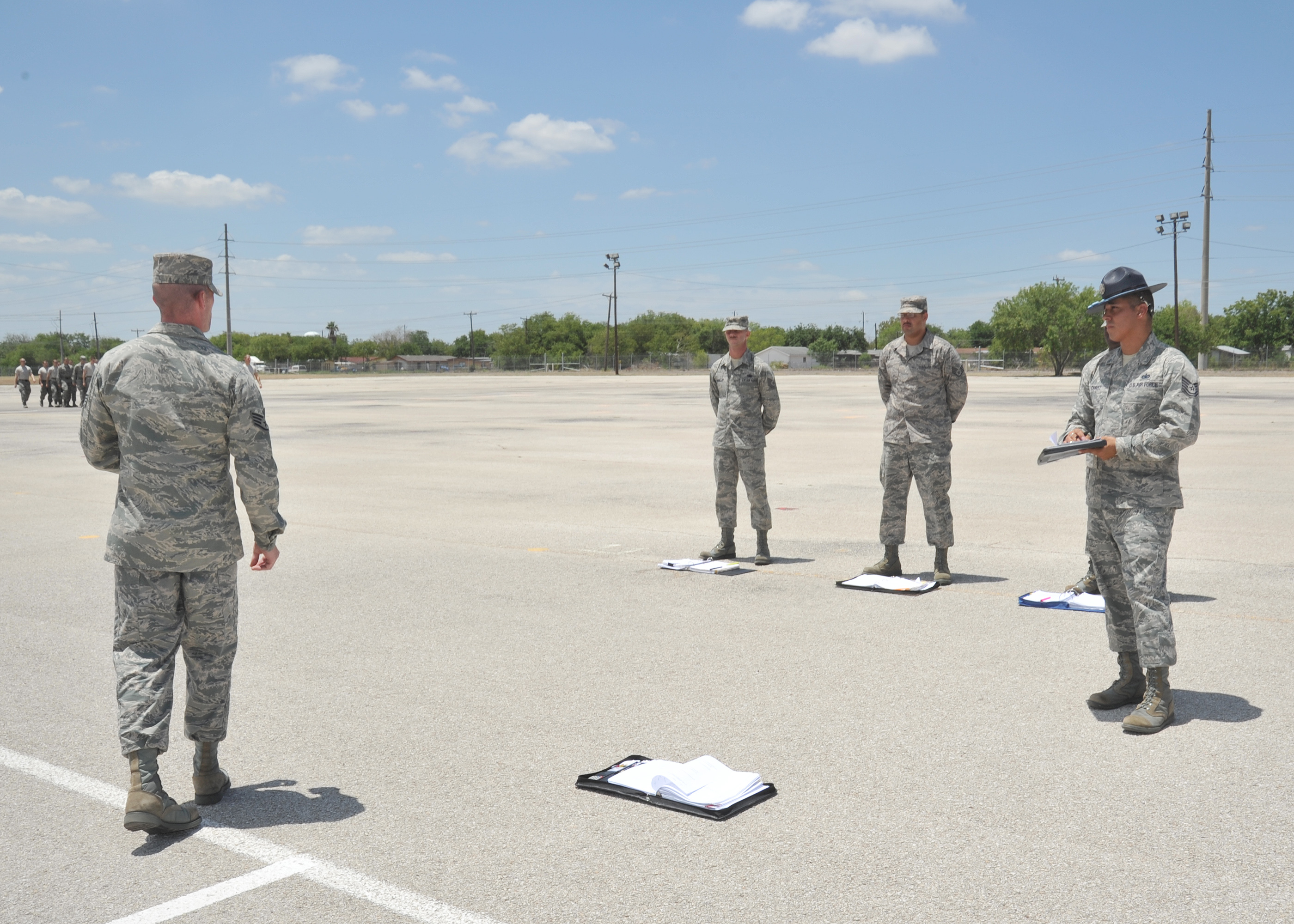 Ten-hut! MTI named outstanding airman > 433rd Airlift Wing > Article ...