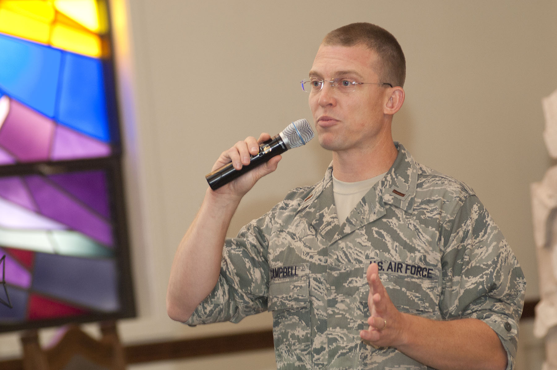 Chaplain candidate tests the waters > Hanscom Air Force Base > Article ...