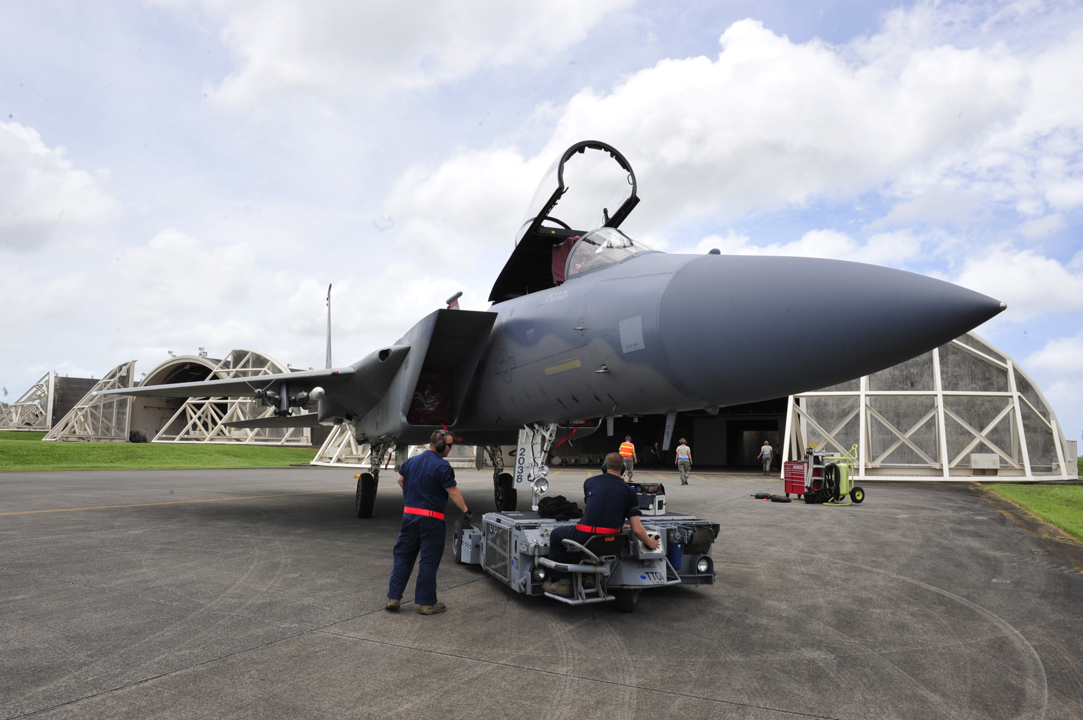 Kadena Airmen clean up after 60-hour typhoon > Kadena Air Base ...