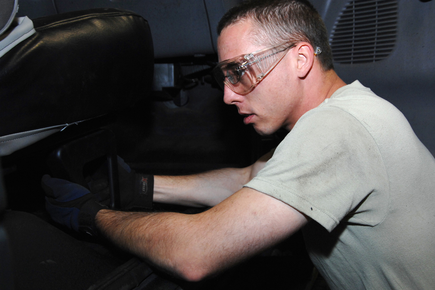 127th LRS Trains in Alaska