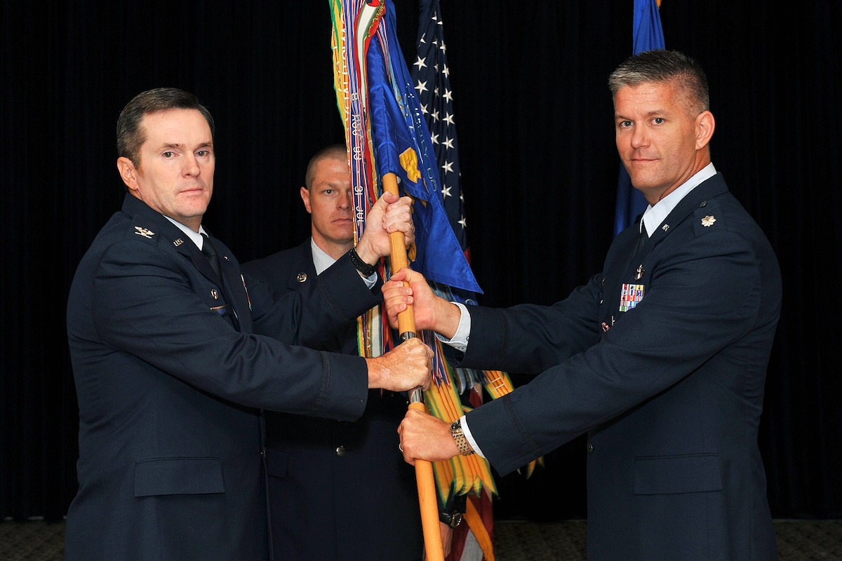 45th Reconnaissance Squadron welcomes new commander > Offutt Air Force ...