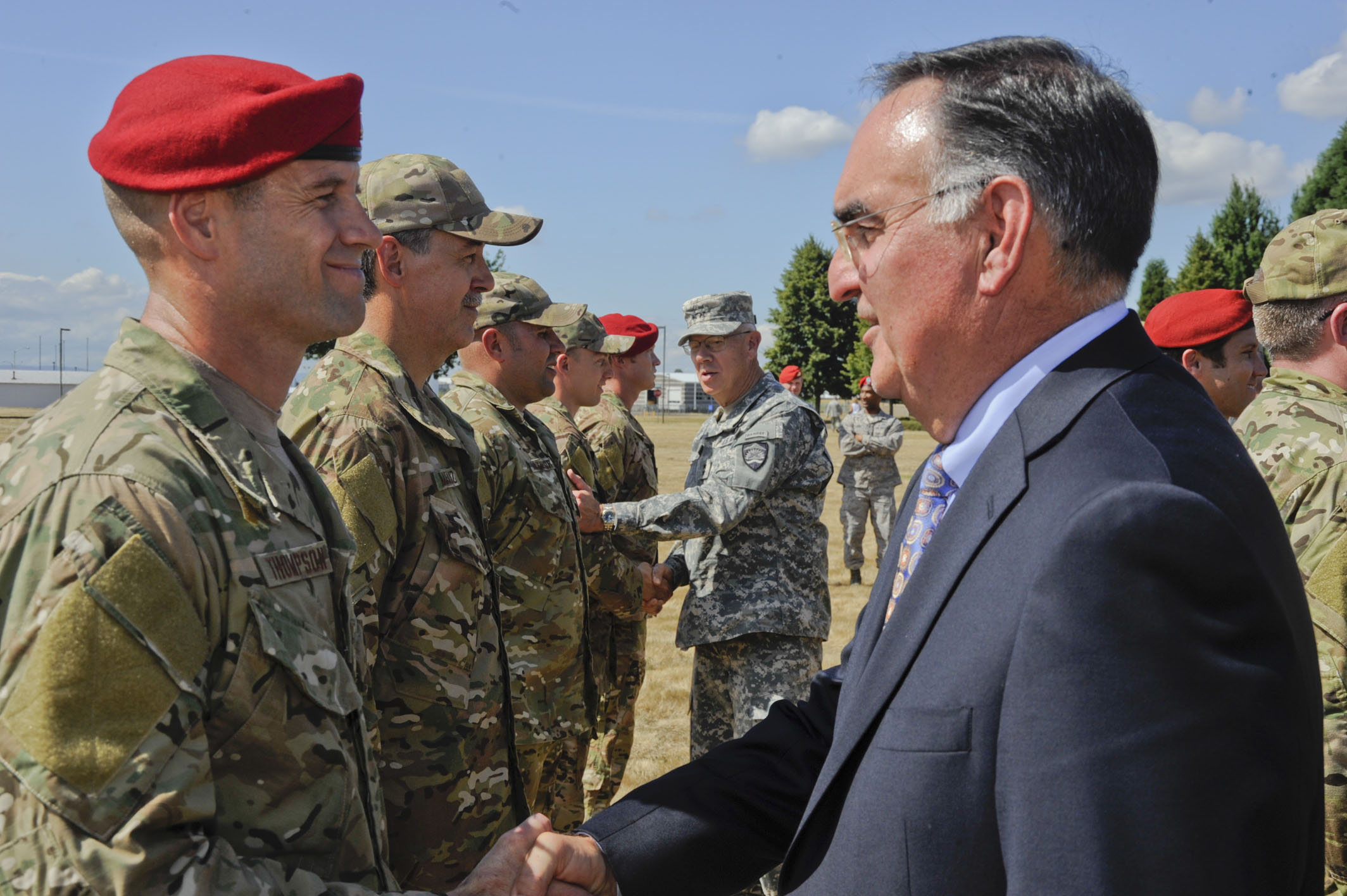 Oregon Chief Justice Paul J. De Muniz and Maj. Gen. Raymond F. Rees ...