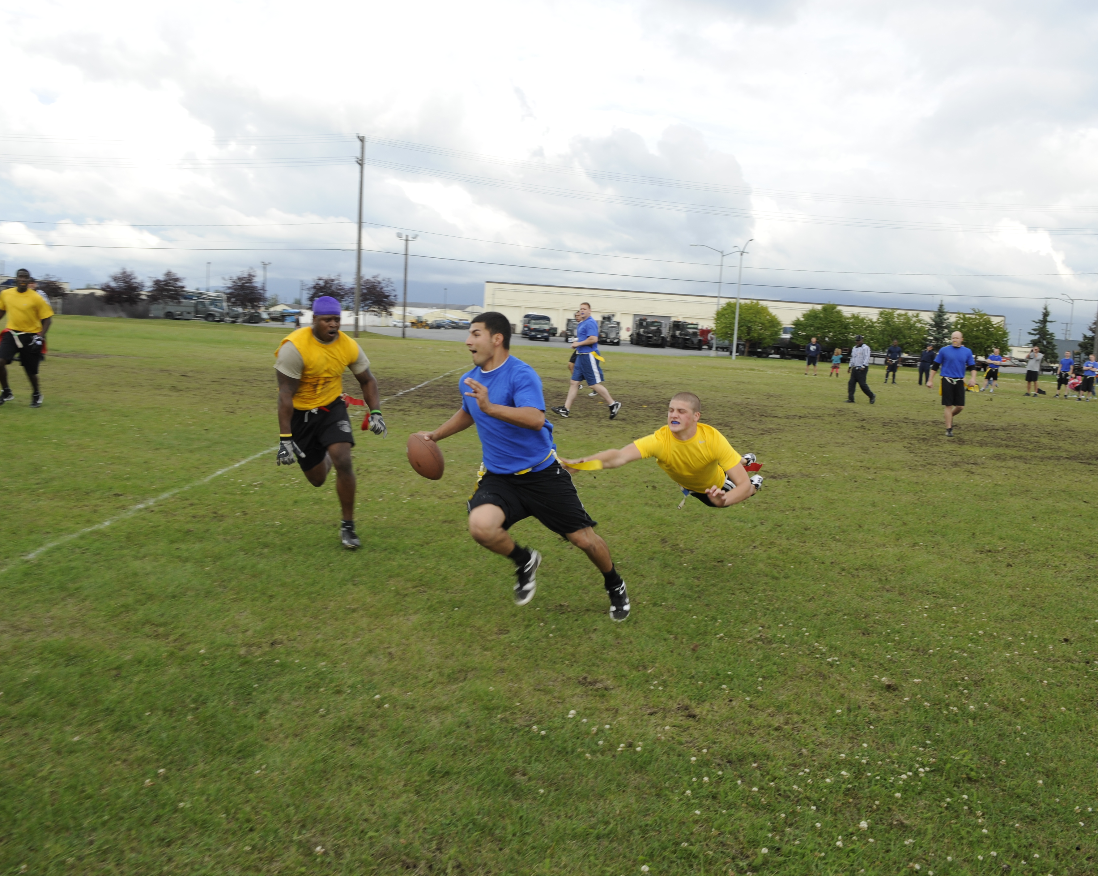 JBER kicks off the season for Flag Football > Joint Base Elmendorf ...