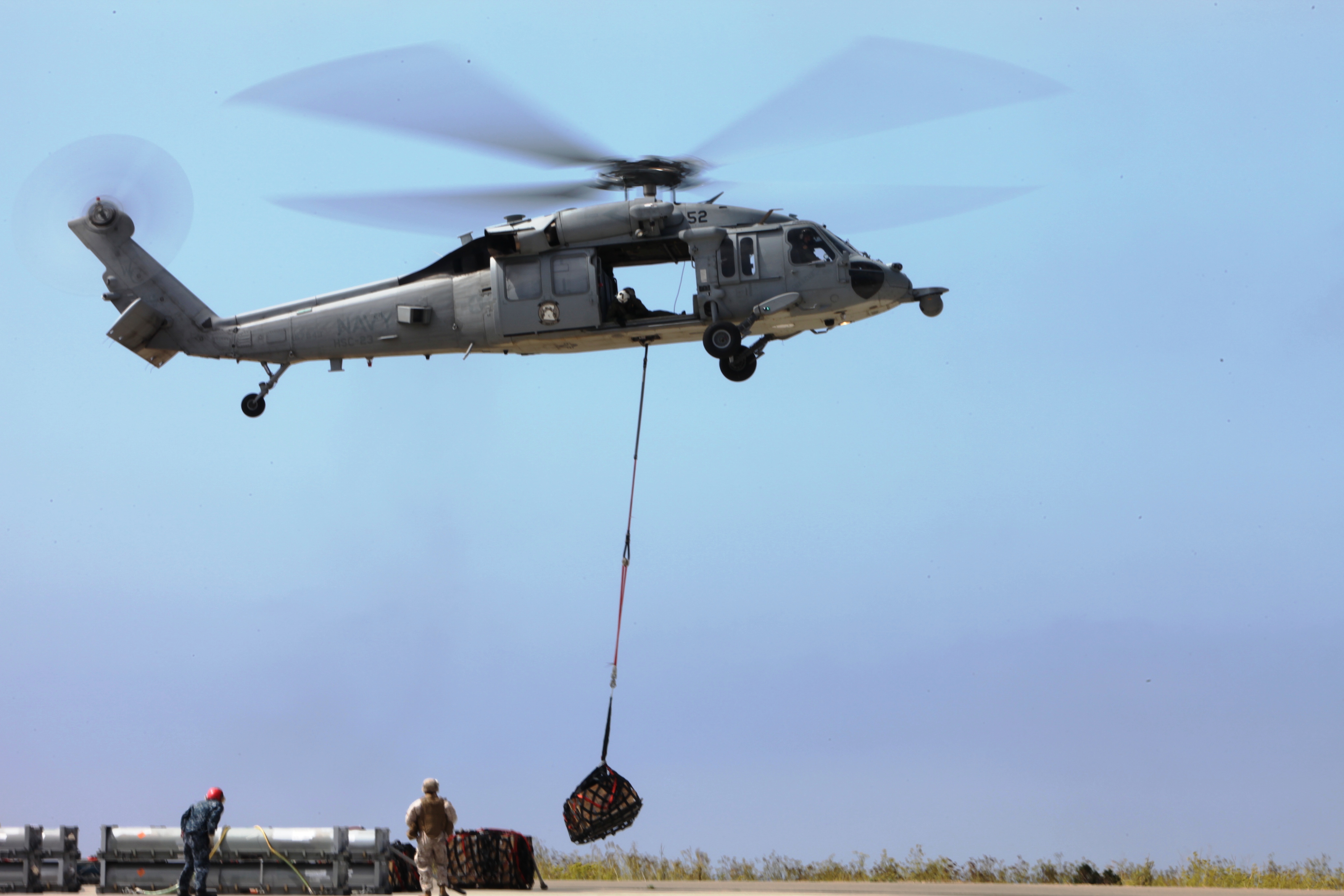 CLR-17 Marines supply USS Bonhomme Richard > 1st Marine Logistics Group ...