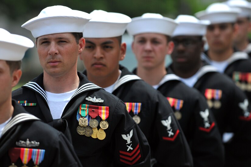 Programs, benefits help Sailors transition after ERB > Joint Base ...