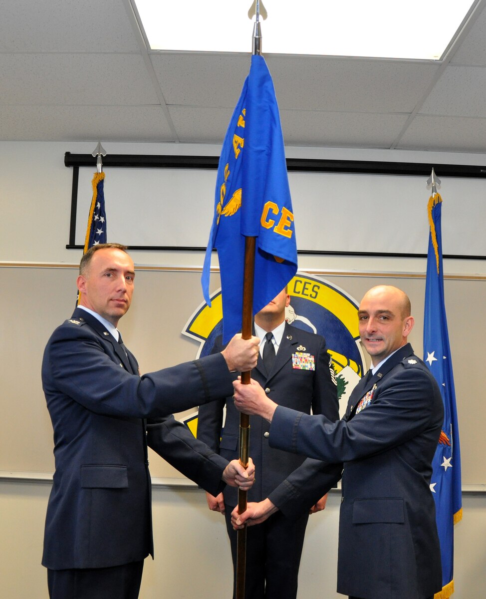 302nd Civil Engineers receive new leader > 302nd Airlift Wing > Article ...