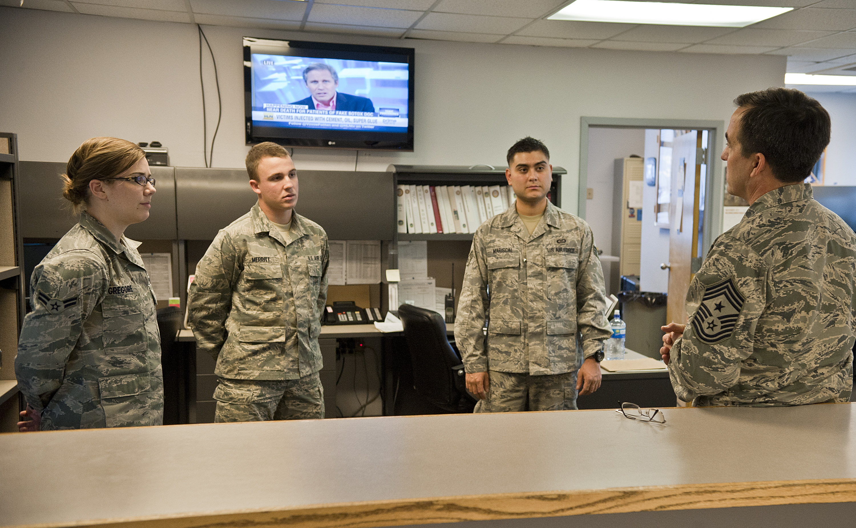 Airmen in Base Operations project combat power > Joint Base Elmendorf ...