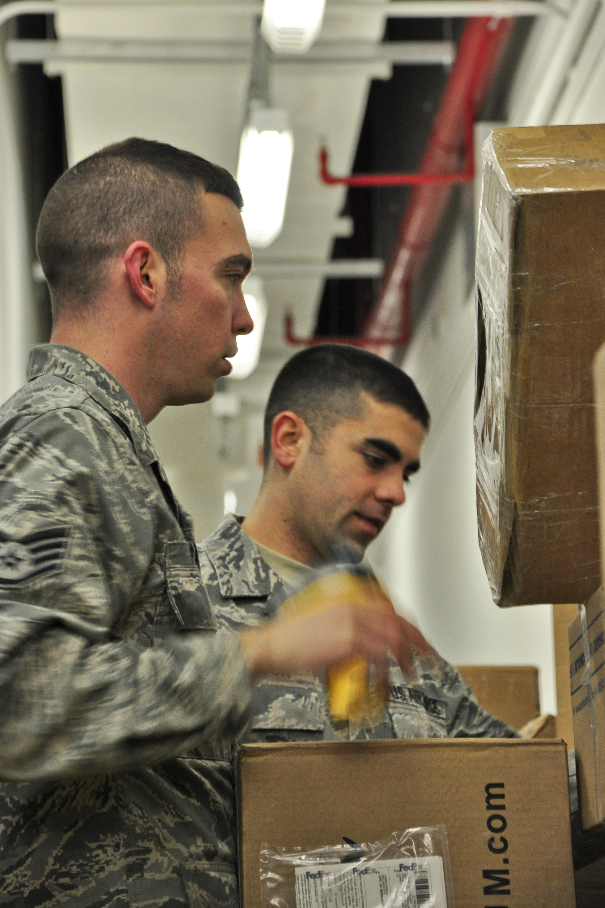 Military Postal Service: Keeping morale high one letter at a time ...