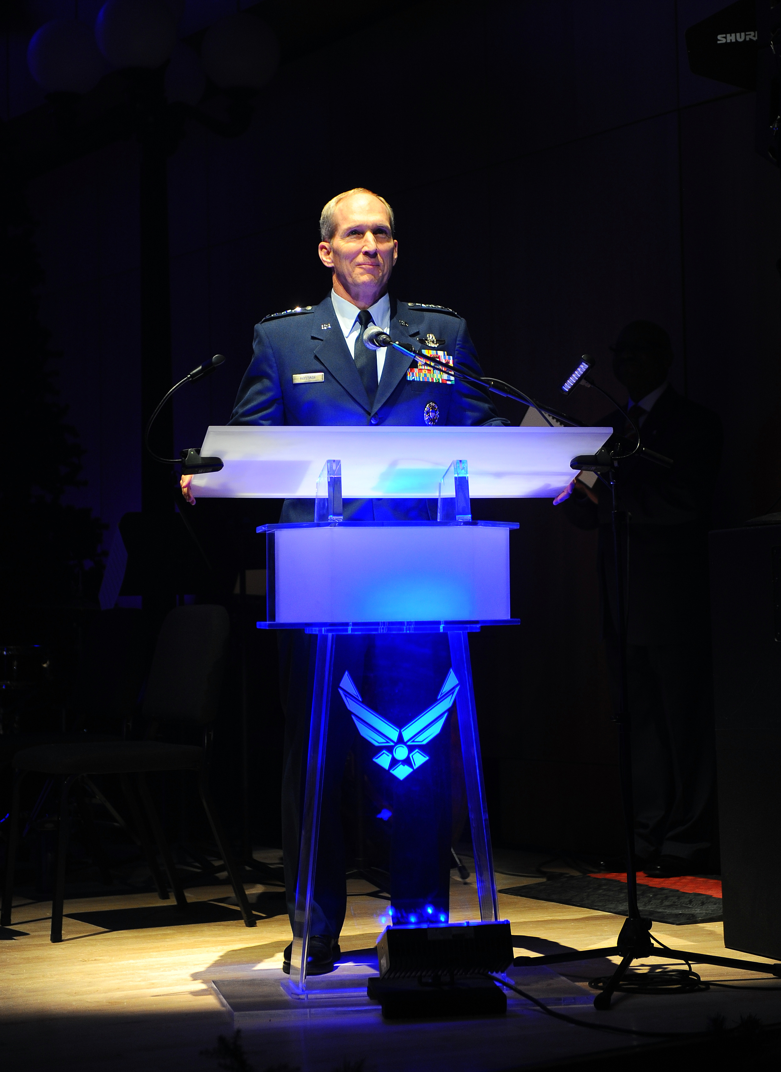 ACC commander visits Team Offutt > Offutt Air Force Base > Article Display