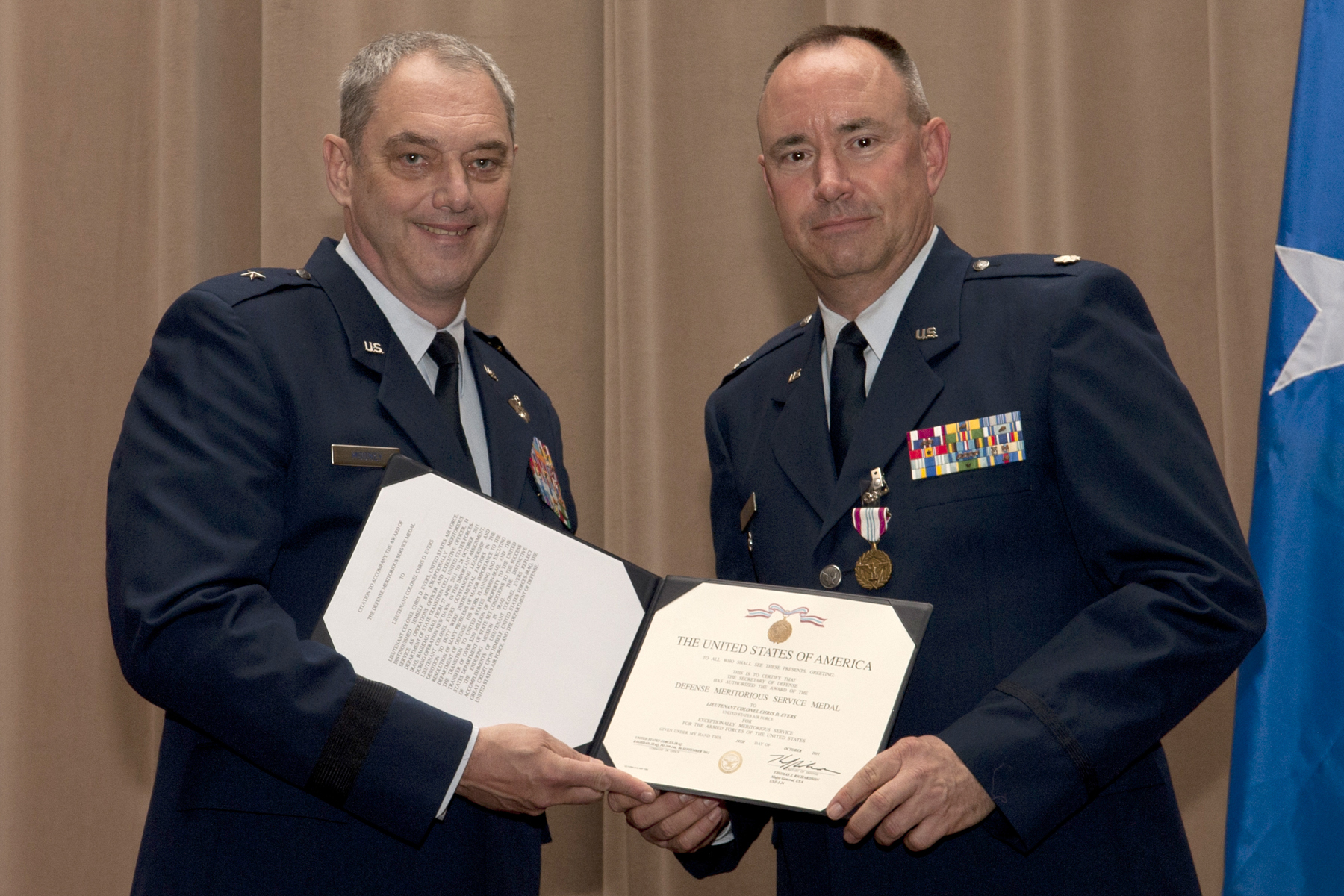 Deserving airmen recognized during Dec UTA > 307th Bomb Wing > Article ...