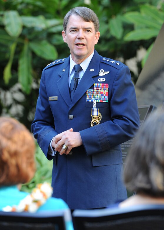 PACAF general receives 3rd star > Pacific Air Forces > Article Display