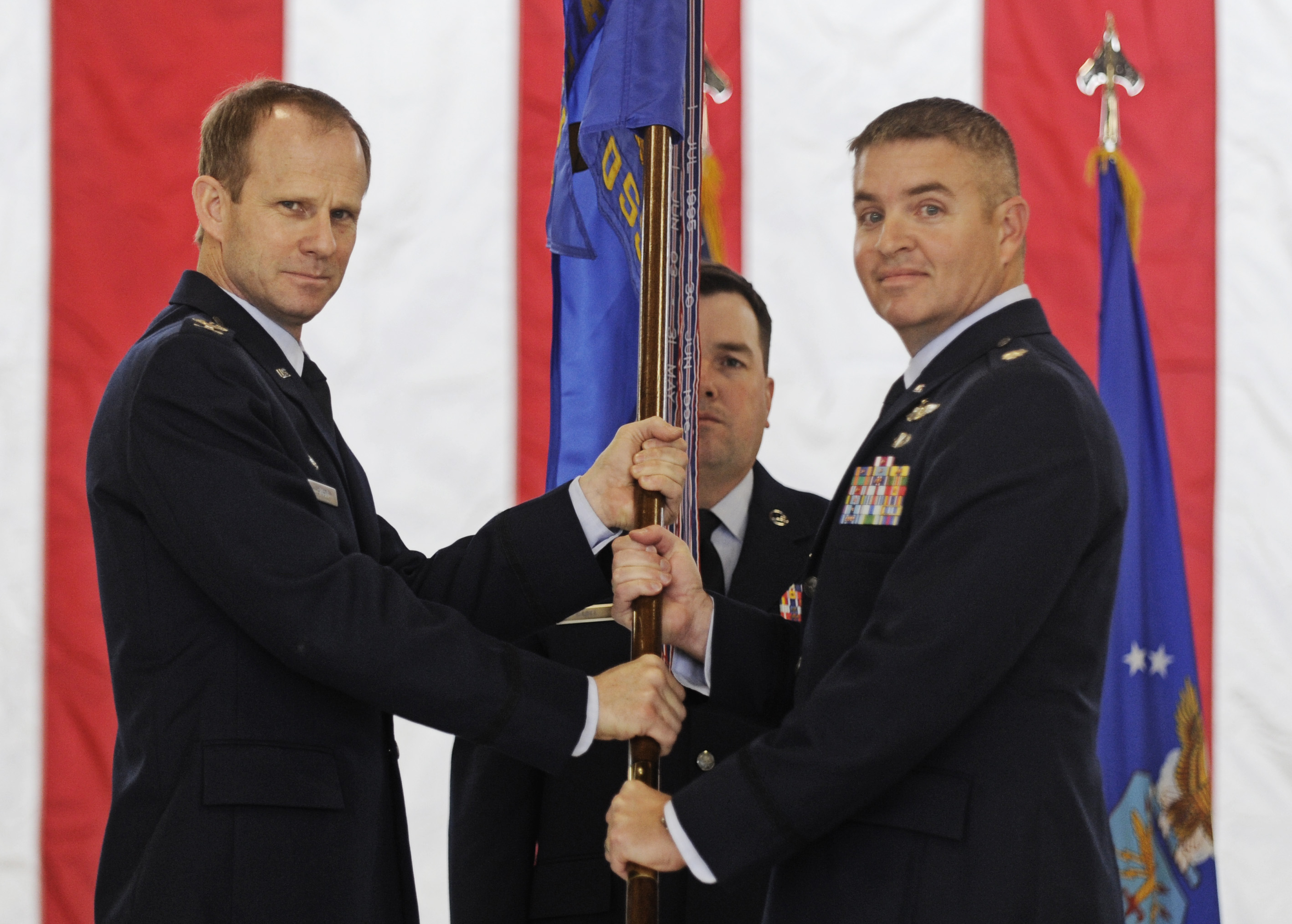 375th OSS Change of Command > Scott Air Force Base > Article Display