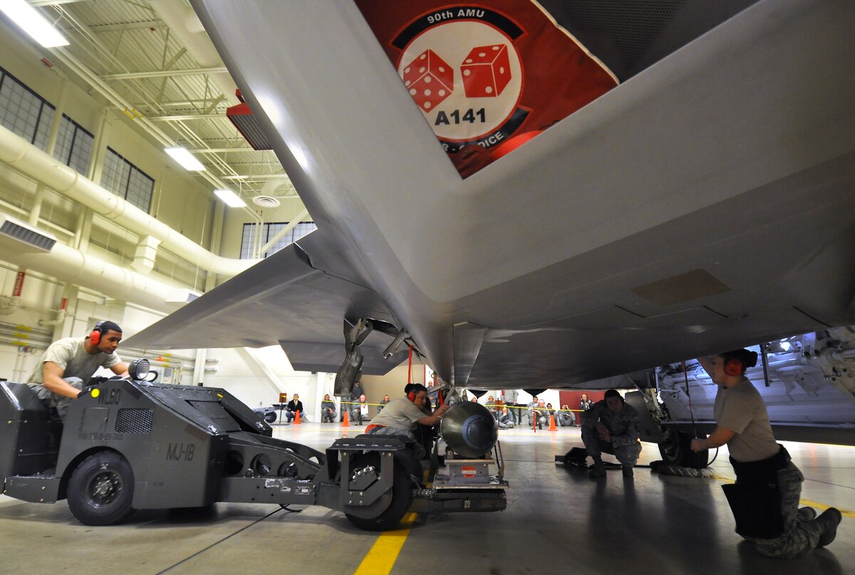 90th AMU wins quarterly load competition > Joint Base Elmendorf ...