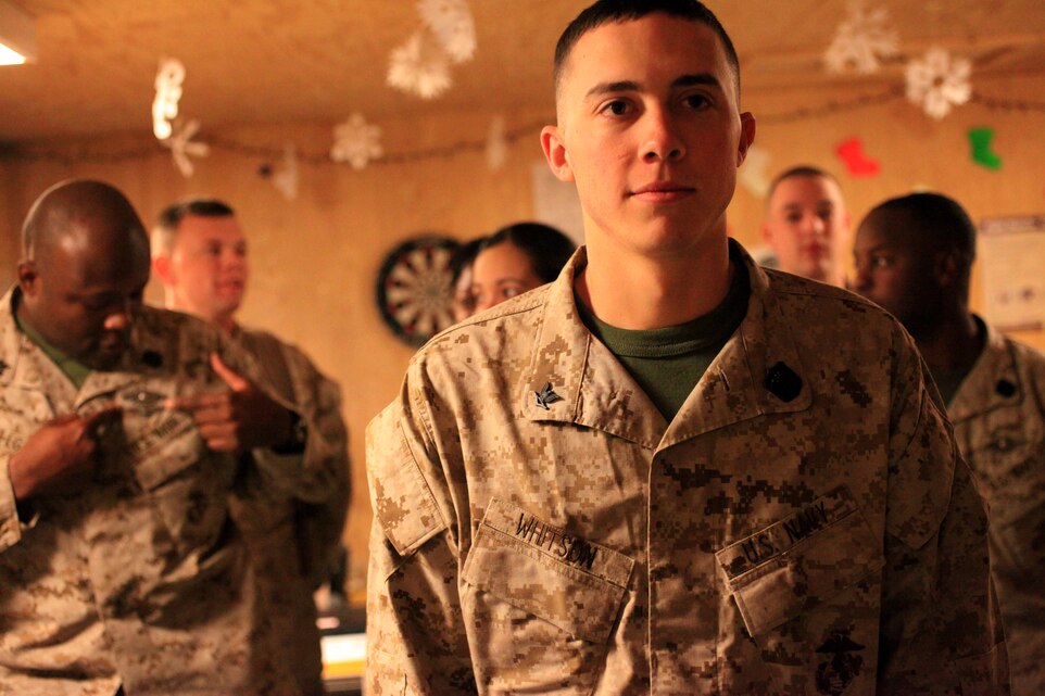Navy Corpsman receives Fleet Marine Force qualification in Afghanistan ...