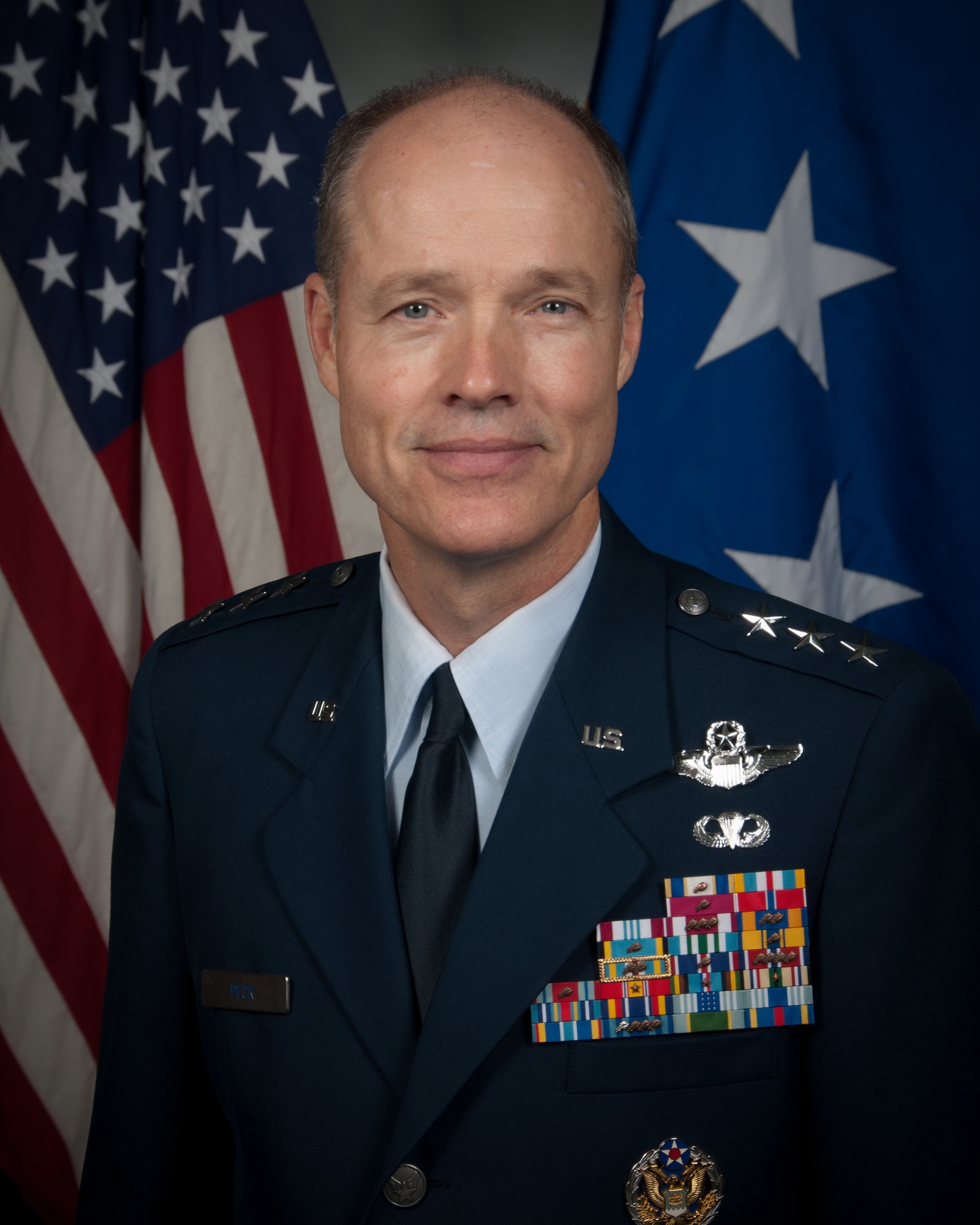 LIEUTENANT GENERAL ALLEN G. PECK > Air Force > Biography Display