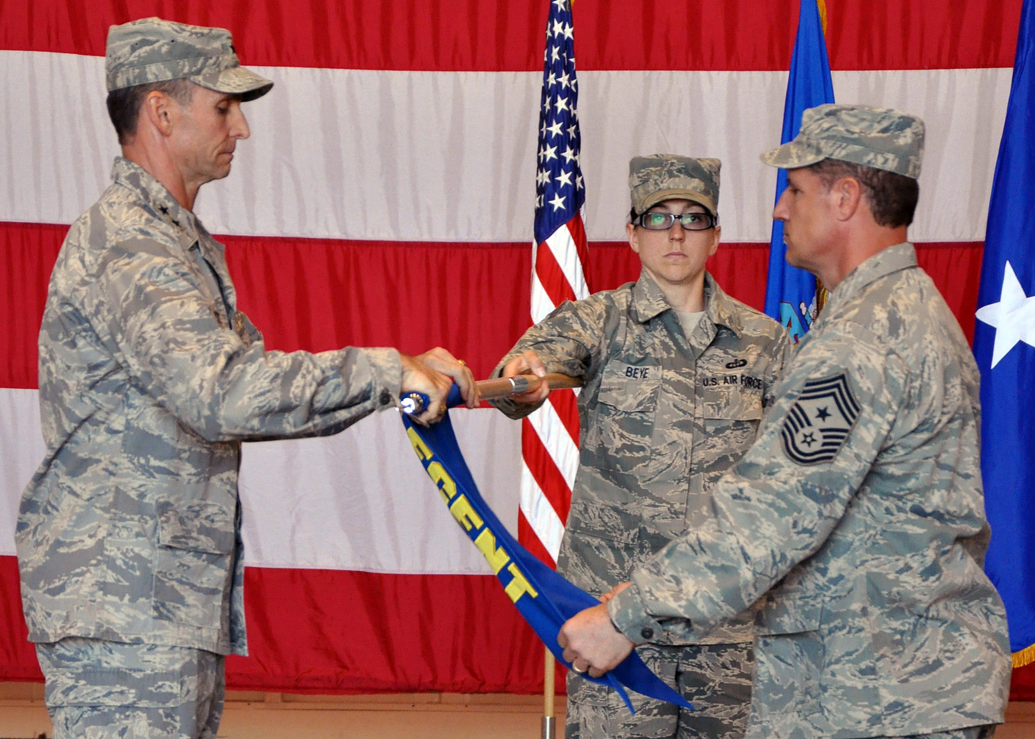 Air expeditionary units inactivate after last Airmen leave Iraq > U.S ...