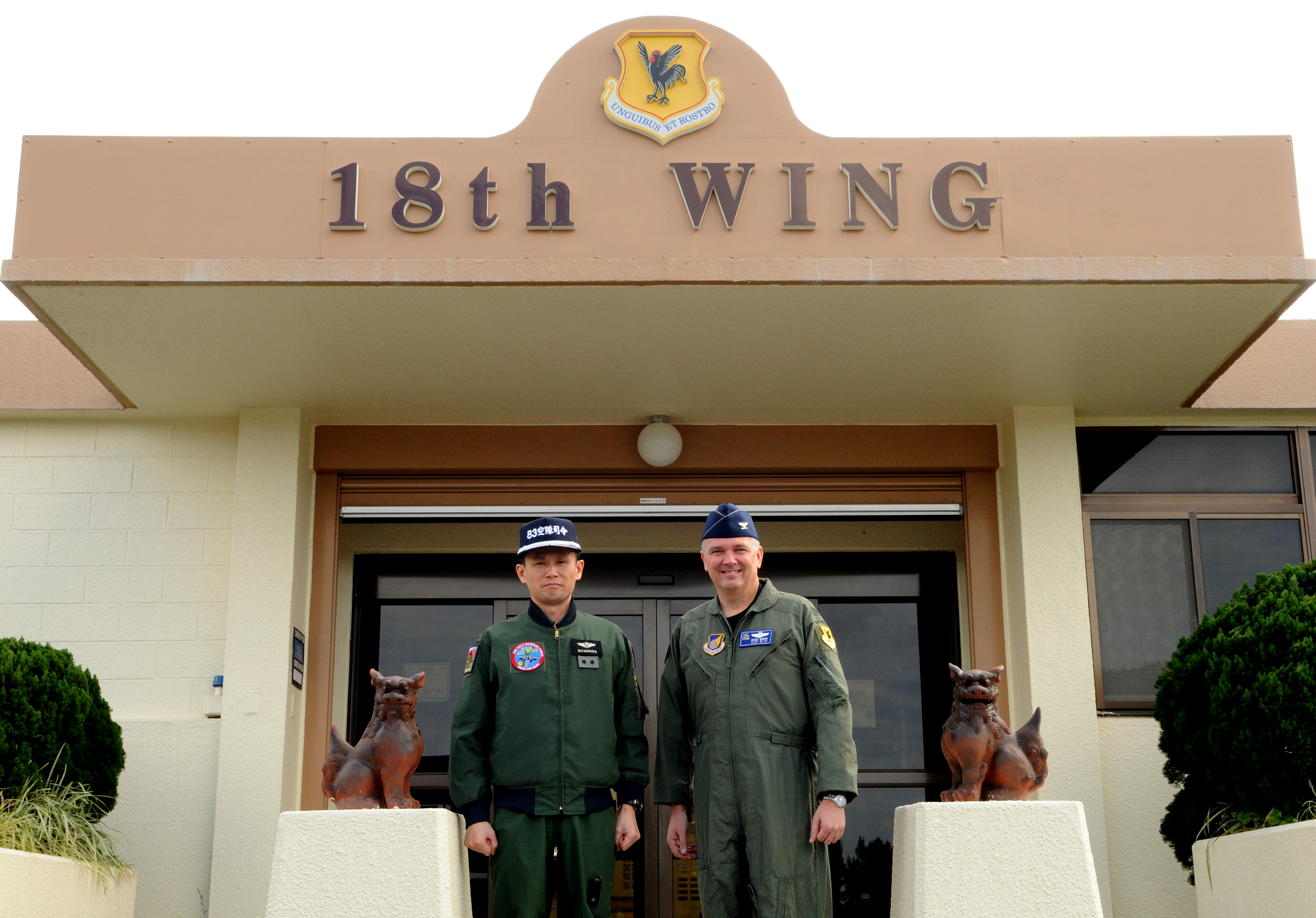 JASDF General visits Kadena