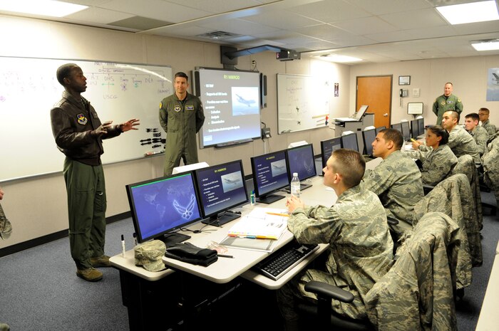 AETC commander visits 12 FTW