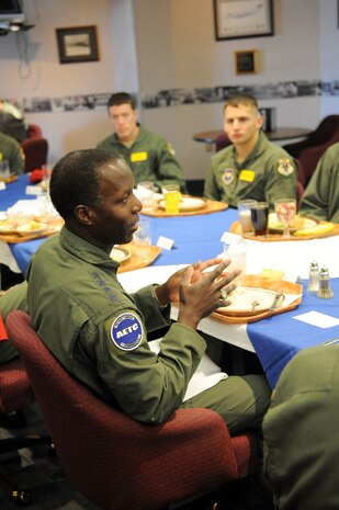 AETC Commander visits 12th FTW