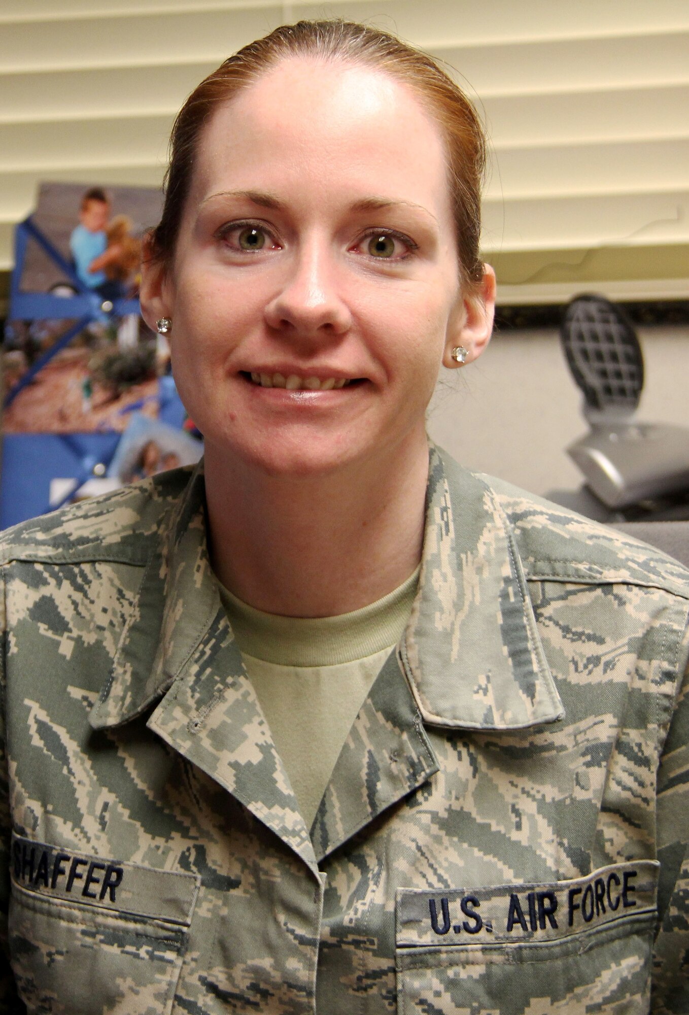 NCO wins civilian award > 932nd Airlift Wing > Article Display