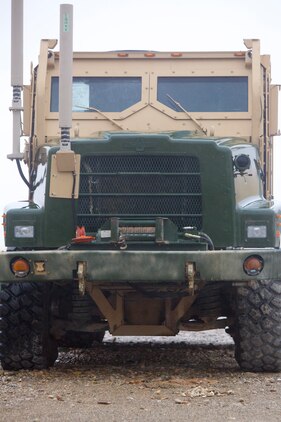 ‘Medusa’ drives on despite IEDs > 1st Marine Logistics Group > News ...