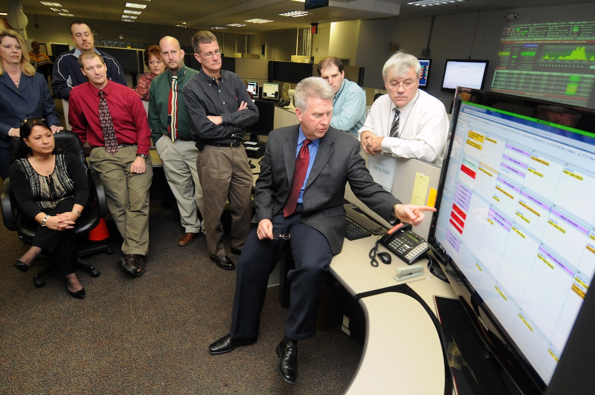 72nd ABW/SC introduces operations center > Tinker Air Force Base ...