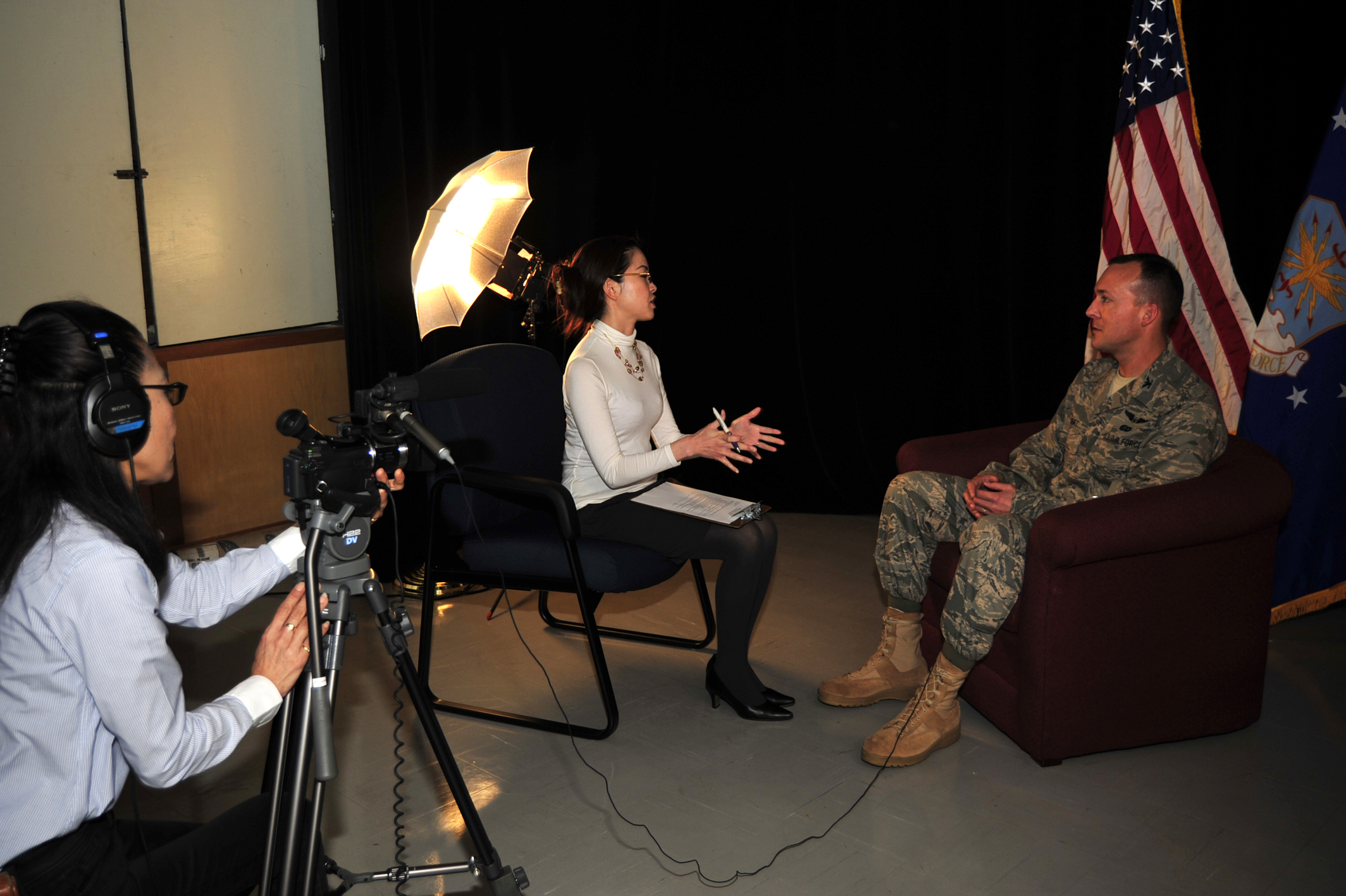 18th FSS Commander answers the Tough Questions during the LORE