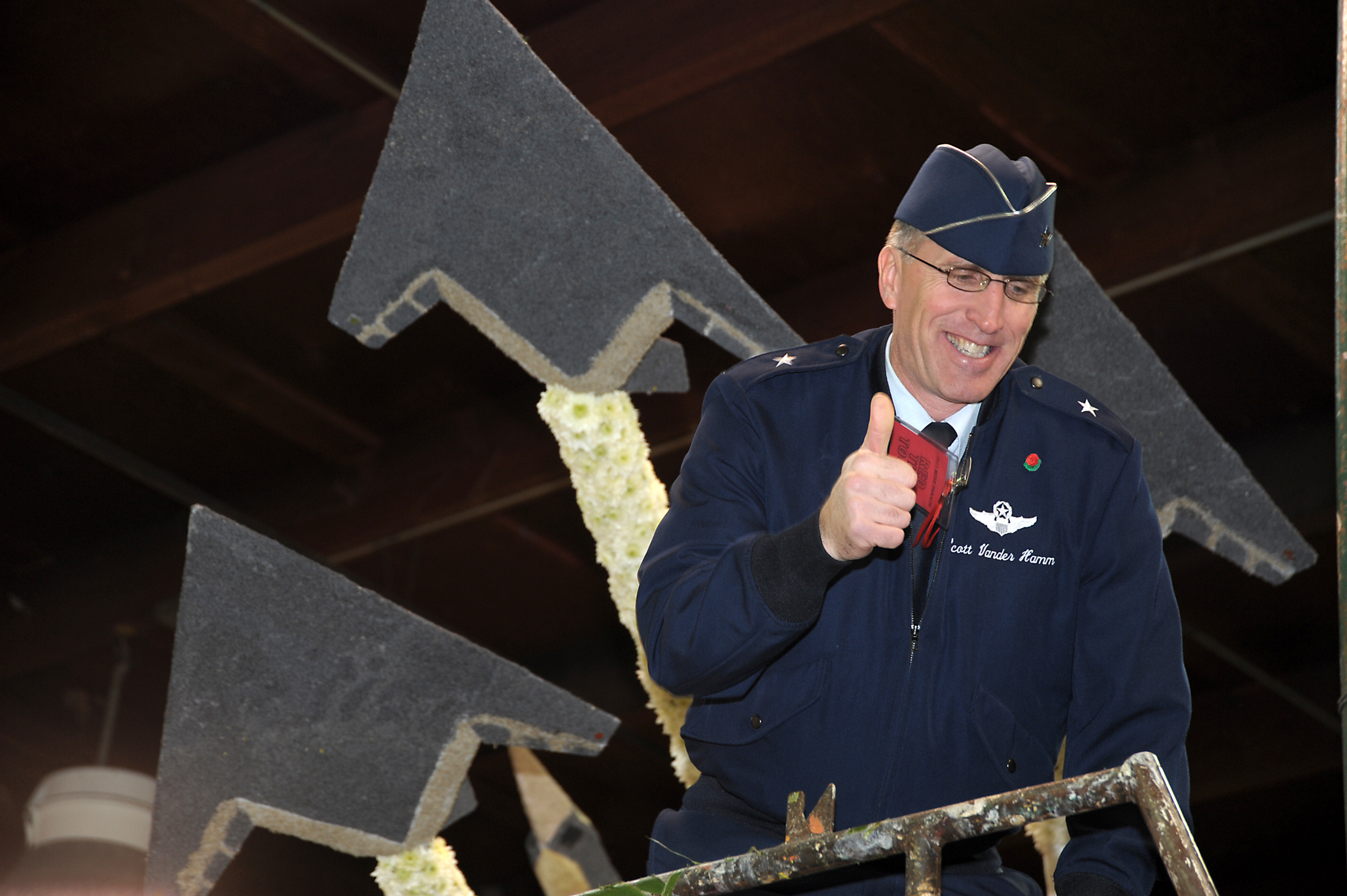 509th Bomb Wing present at 122nd Tournament of Roses parade > 8th Air ...