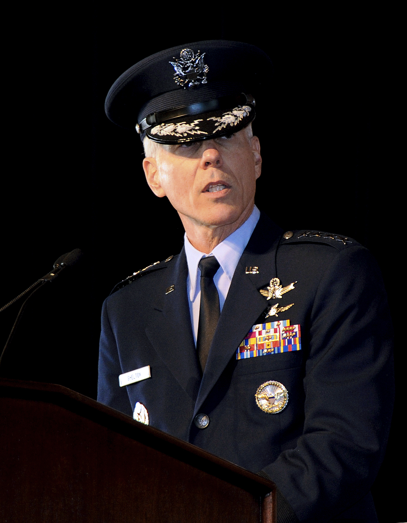 Air Force Space Command welcomes new commander > Air Force > Article ...
